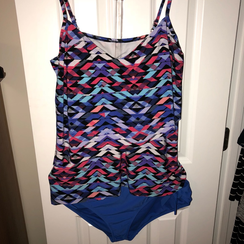 Fun 2 Piece Tankini And Bottoms Swimsuit - Gem